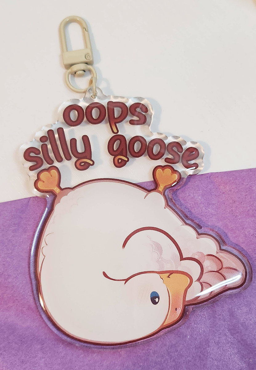 Silly Goose Keychain – Lizbie Cafe